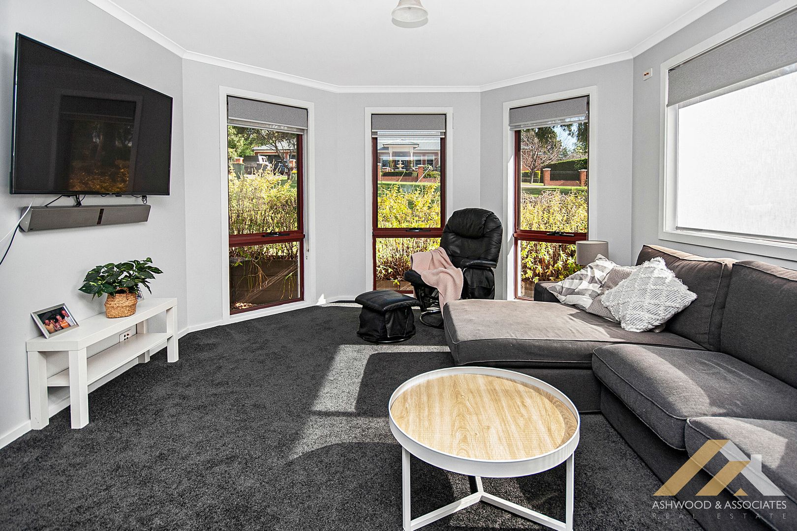 31 Riley St, Bairnsdale VIC 3875 | Domain