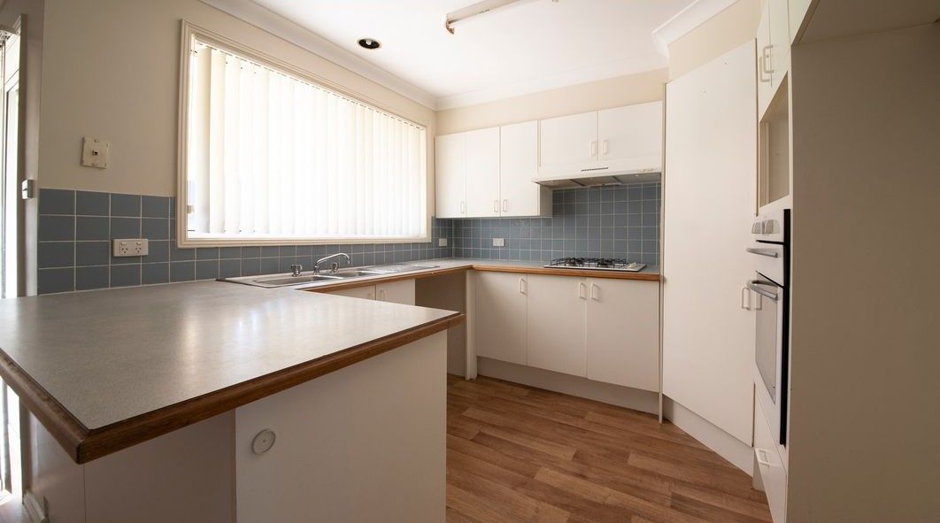 16 Murray Court, Wattle Grove NSW 2173 - House For Rent - $750 | Domain