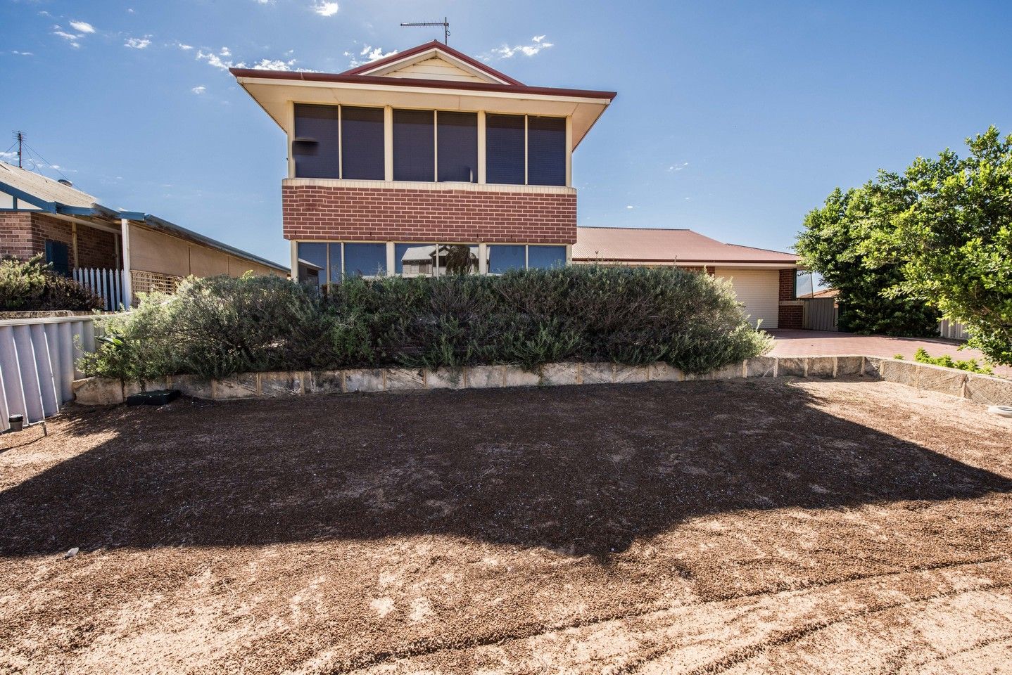 40 North Shore Drive, Dongara WA 6525 | Domain