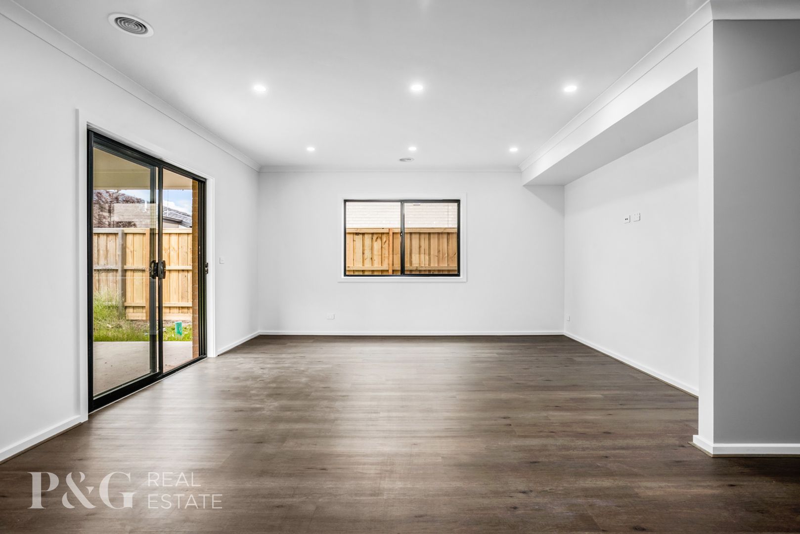 29 Clements Street, Officer South VIC 3809 - House For Rent - $700 | Domain