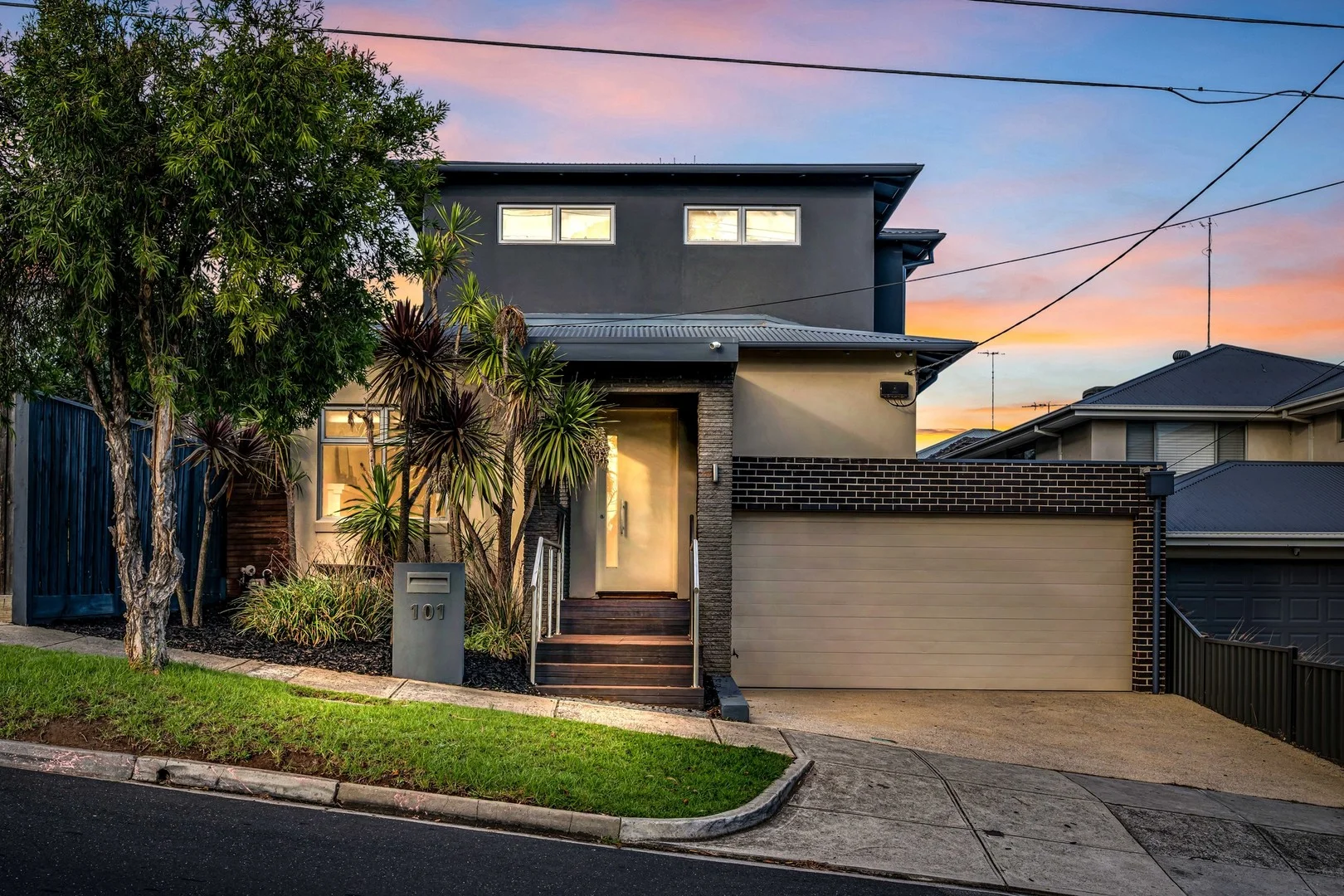 101 Woodlands Avenue, Pascoe Vale South VIC 3044 | Domain