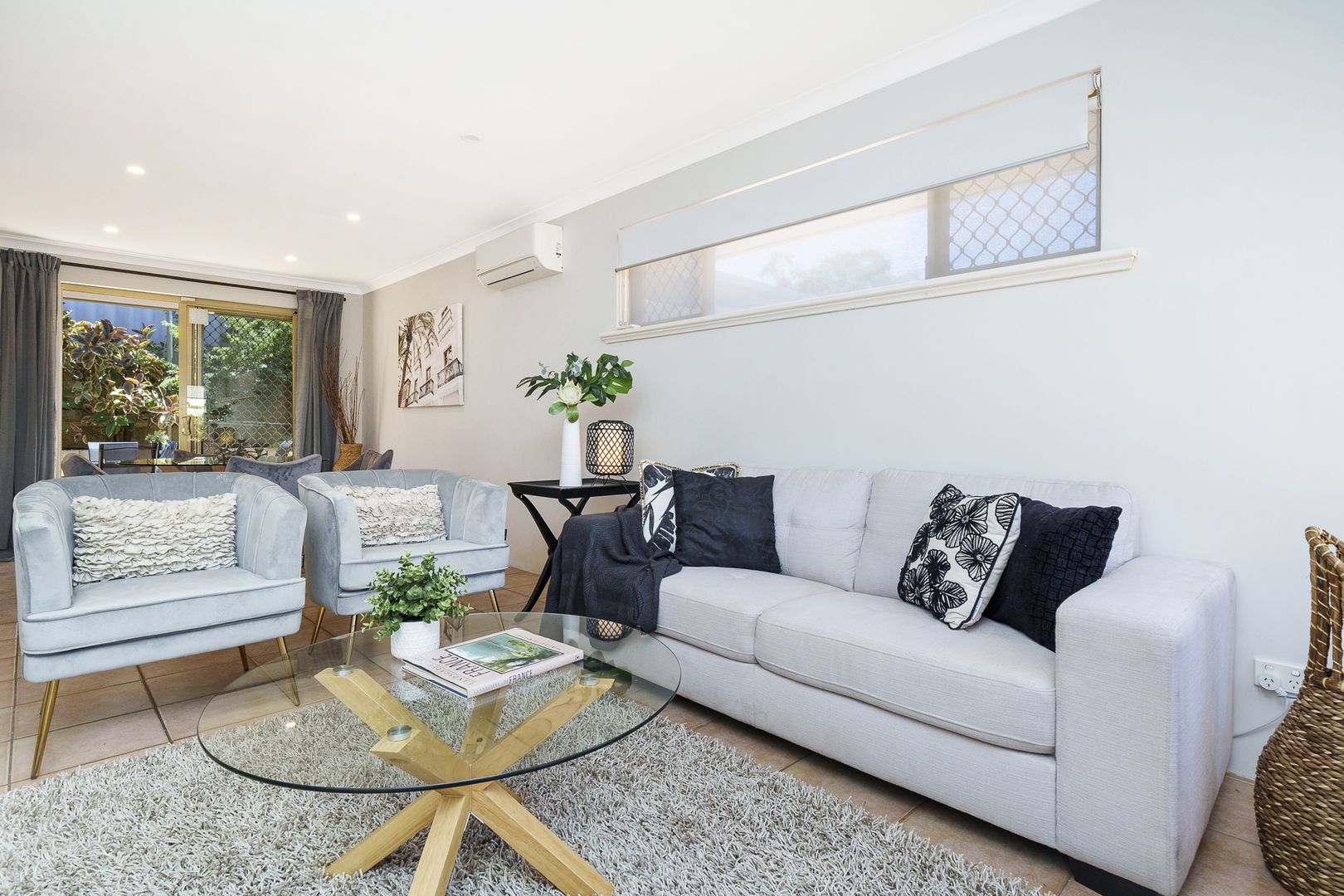 8B Stoner St, Innaloo WA 6018 - Duplex For Rent - $625 | Domain