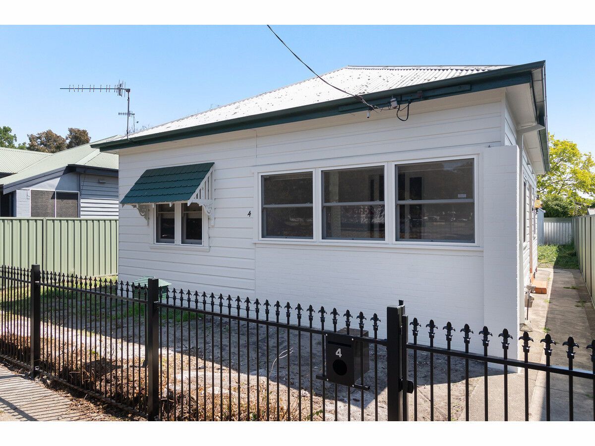 4 Bates Street, Hamilton North NSW 2292 - House For Rent | Domain