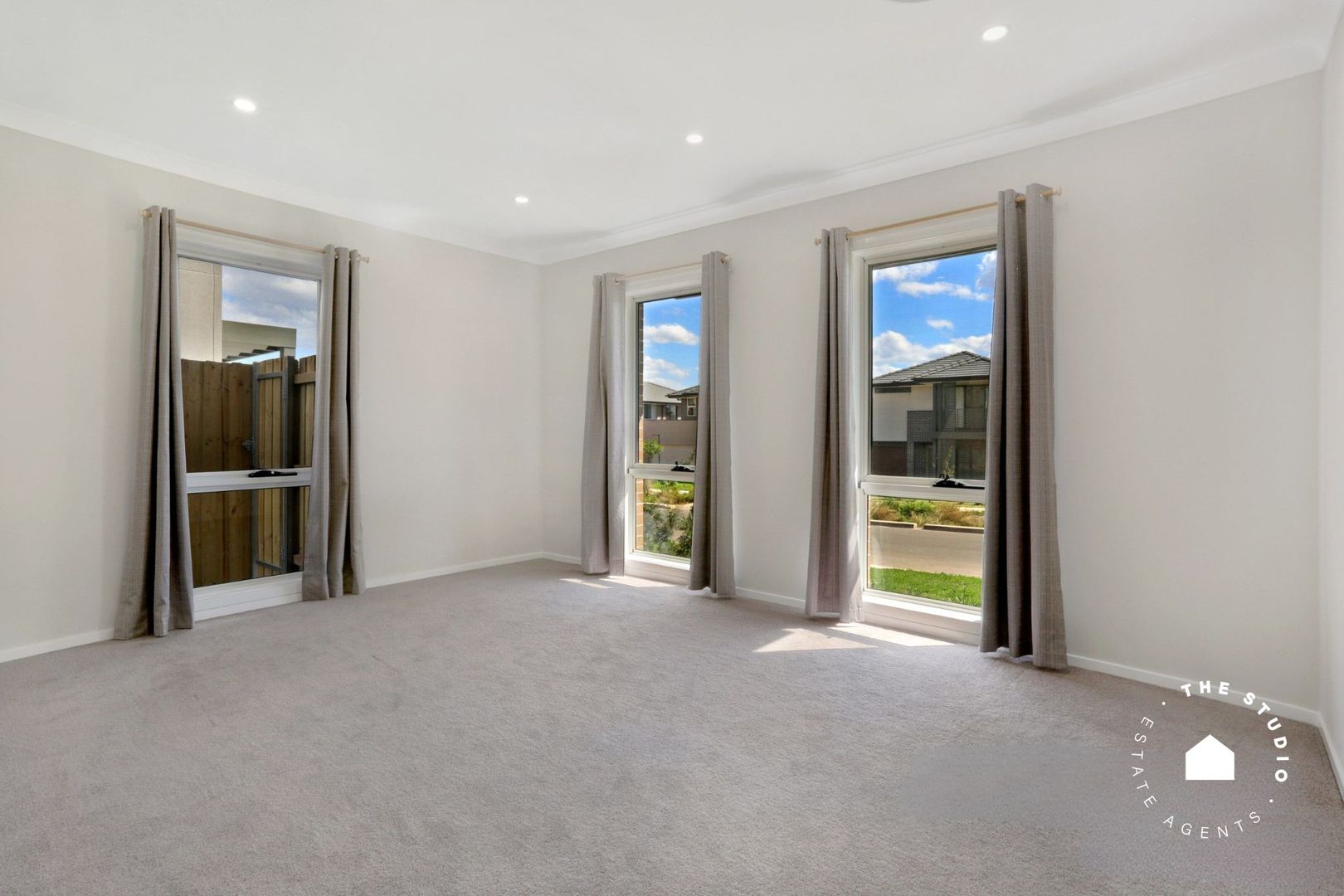 43 Lumsden Avenue, North Kellyville NSW 2155 - House For Rent | Domain