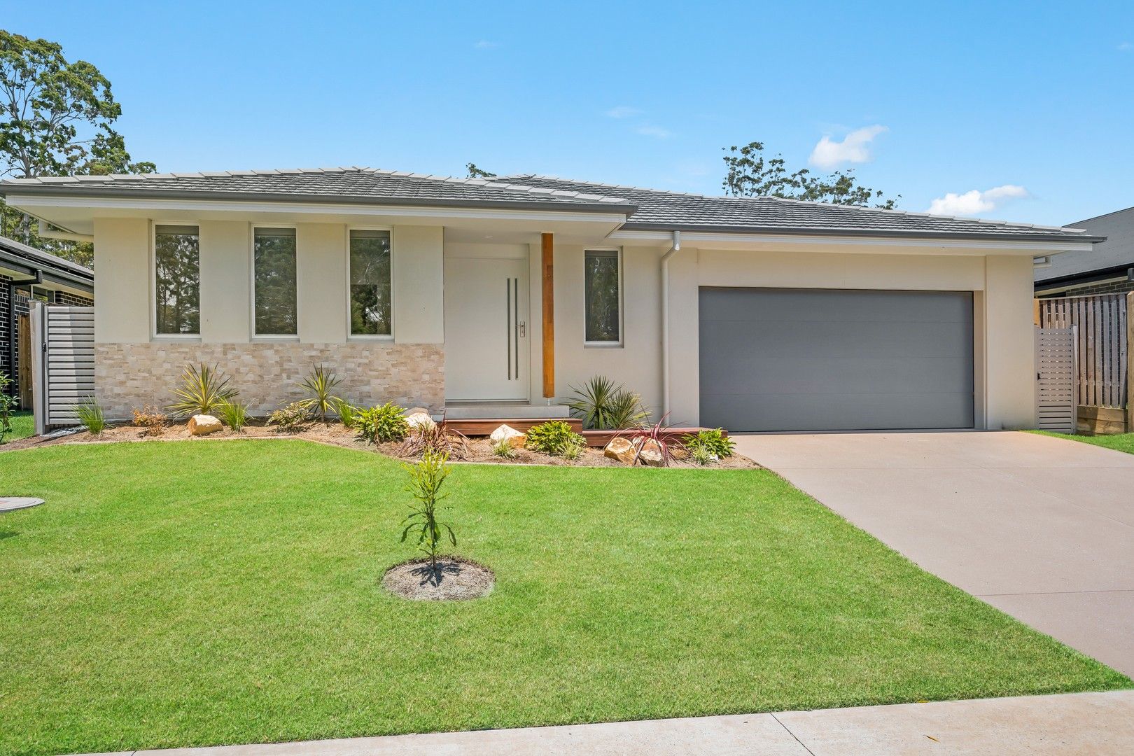 3 Strathallen Terrace, Thrumster NSW 2444 | Domain