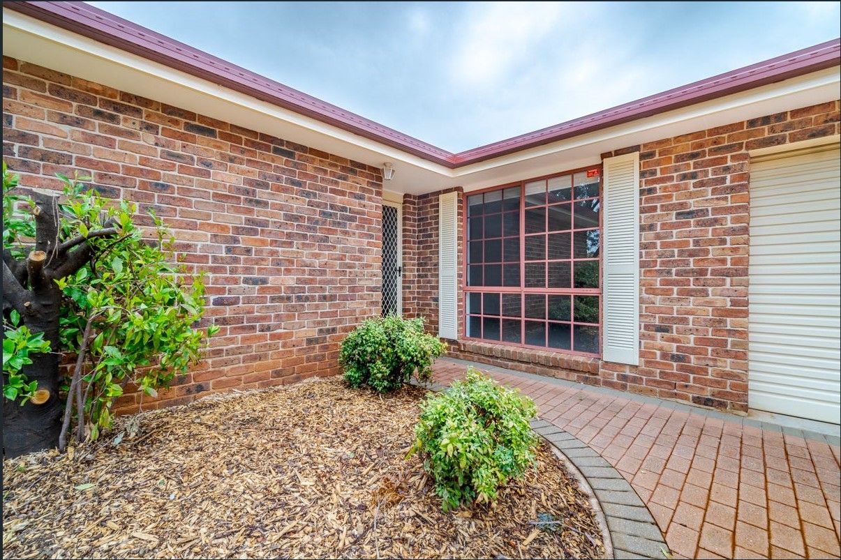 4 Ellis Park Close, Dubbo NSW 2830 - House For Rent - $550 | Domain