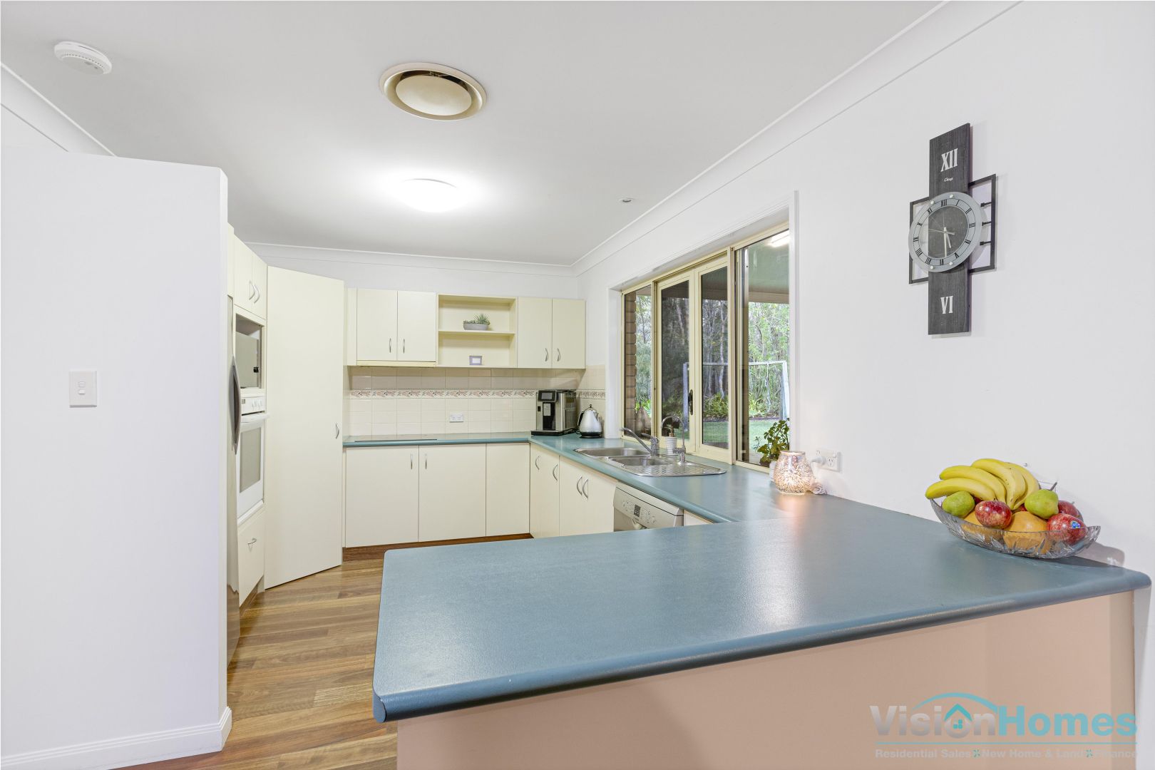 117 EILDON CLOSE, Munruben QLD 4125 | Domain