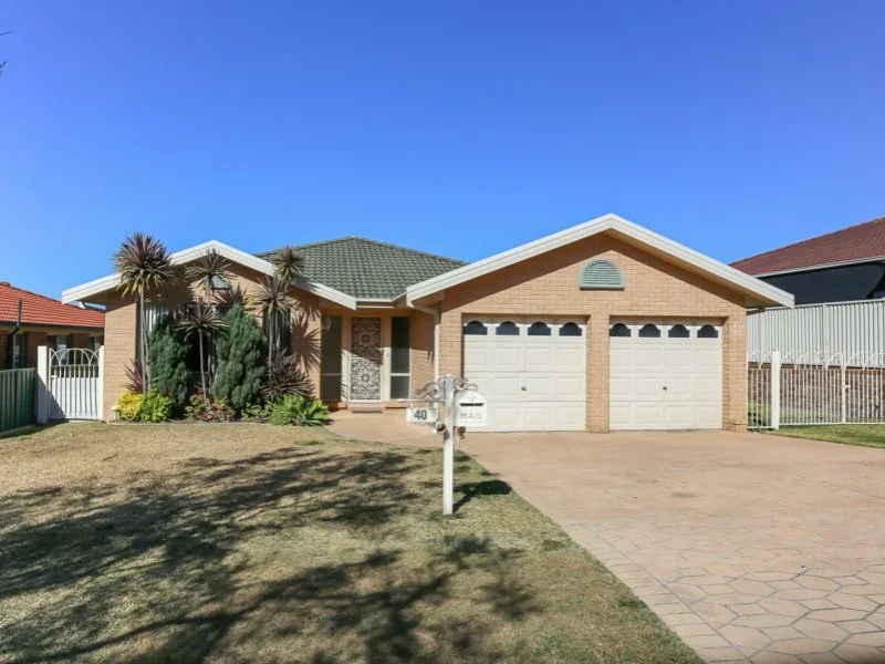 40 Hastings Drive, Raymond Terrace NSW 2324 - House For Rent | Domain