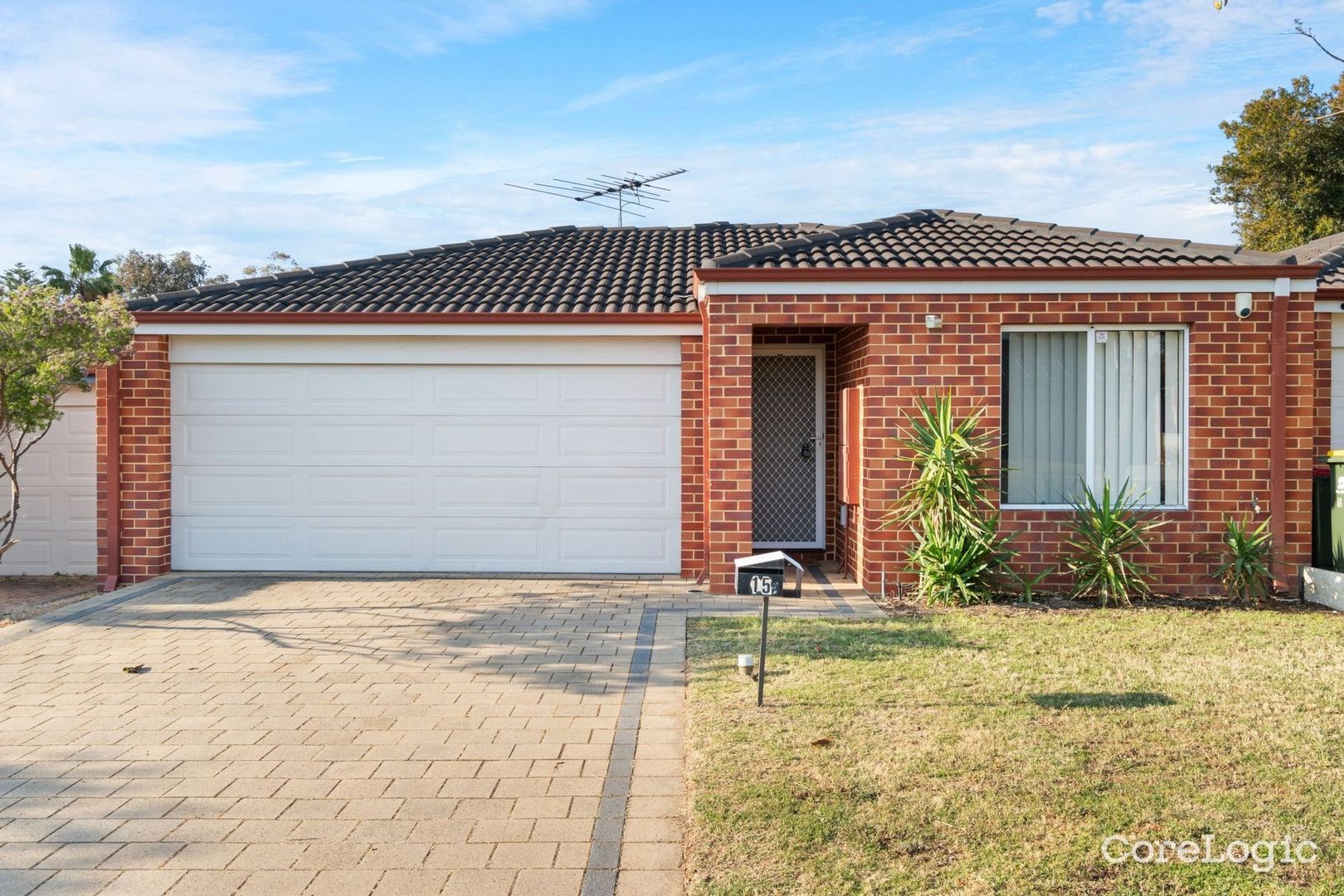 15a Ilumba Road, Nollamara WA 6061 - House For Rent - $670 | Domain