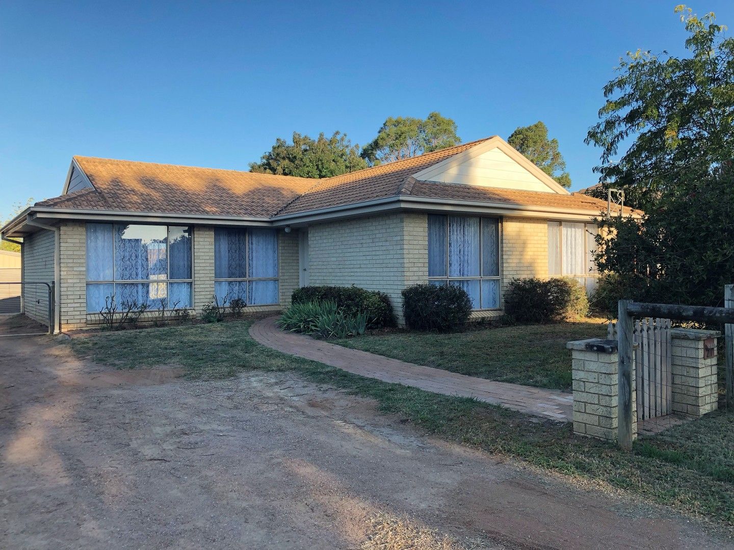 21 Bulwer Road, Moss Vale NSW 2577 - House For Rent - $600 | Domain