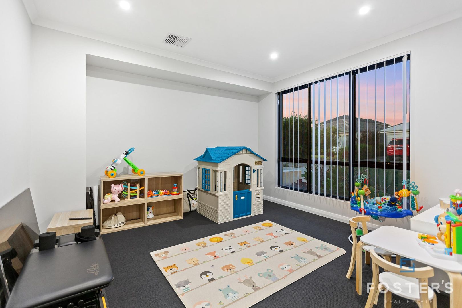 25 Citrine Street, Treeby WA 6164 | Domain