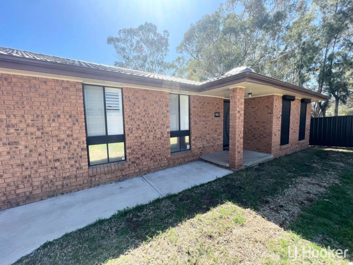 Muswellbrook NSW 2333 - 3 beds house for Rent, $560 wk - 16683790 | Domain