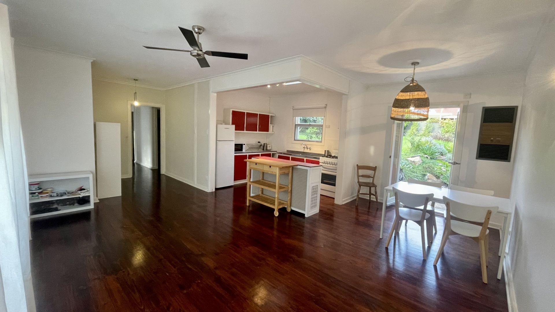 32 Yangara Road, O'Sullivan Beach SA 5166 - House For Rent | Domain