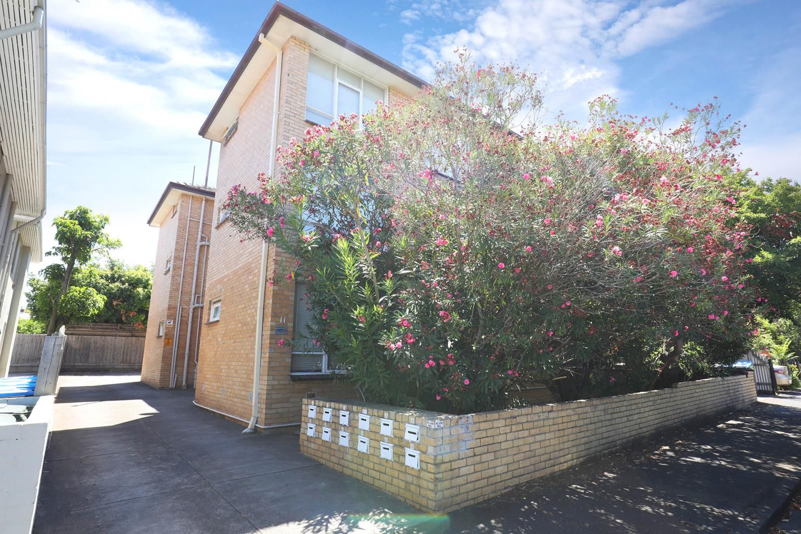 10/11 Raleigh Street, Windsor | Property History & Address Research ...