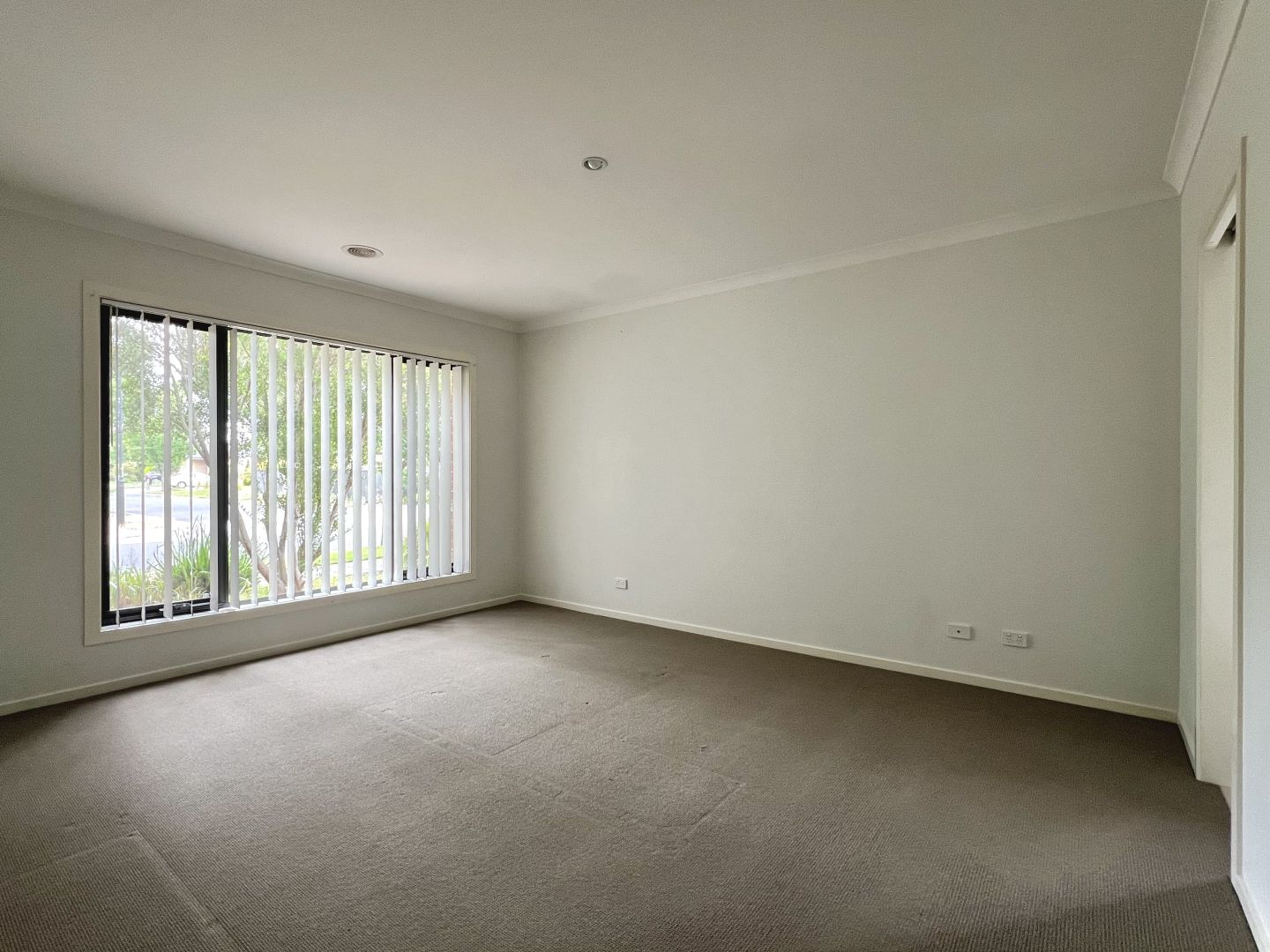 24 Joseph Banks Drive, Pakenham VIC 3810 - House For Rent | Domain