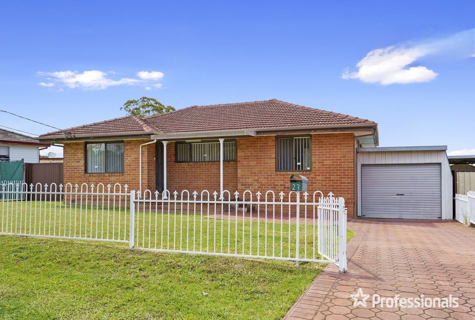 23 Gibson Avenue, Casula NSW 2170 - House For Rent | Domain