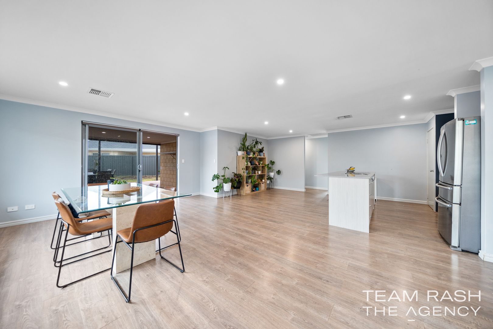 21 Balivanich Loop, Seville Grove WA 6112 | Domain