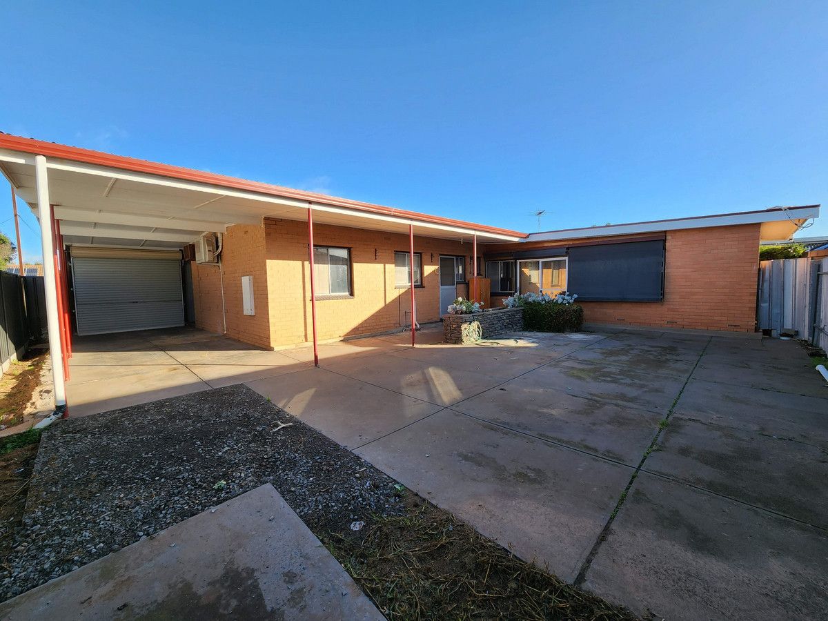 15 Selway Terrace, O'Sullivan Beach SA 5166 - House For Rent | Domain