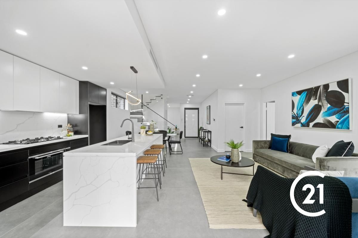 Sold 28A Mae Crescent, Panania NSW 2213 on 14 Jun 2023 - 2018498076 ...