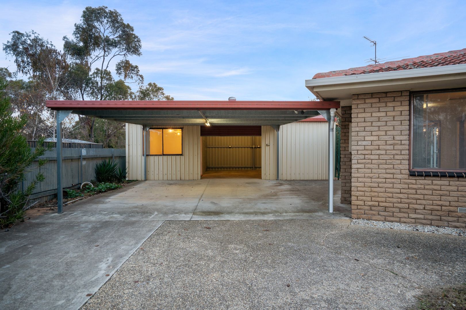 131 Easterby Court, Howlong NSW 2643 | Domain
