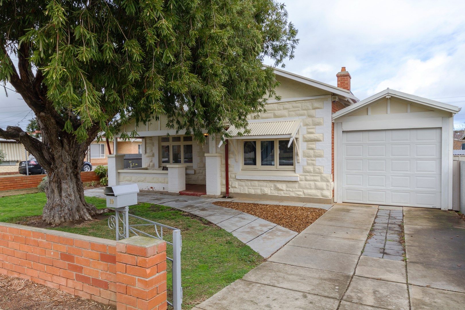 Sold 19 Victoria Street, Queenstown SA 5014 on 04 Sep 2017 - 2013757892 ...