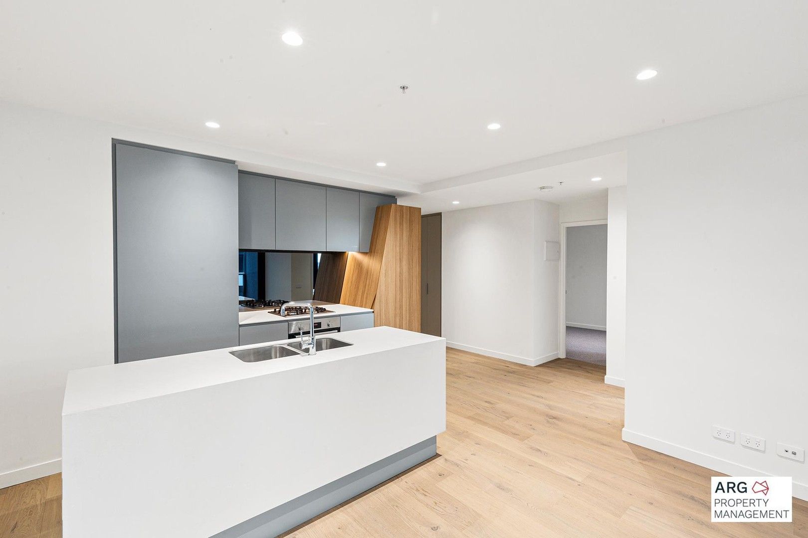 1001/2 Hallenstein Street, Footscray VIC 3011 - Apartment For Rent - $600 | Domain