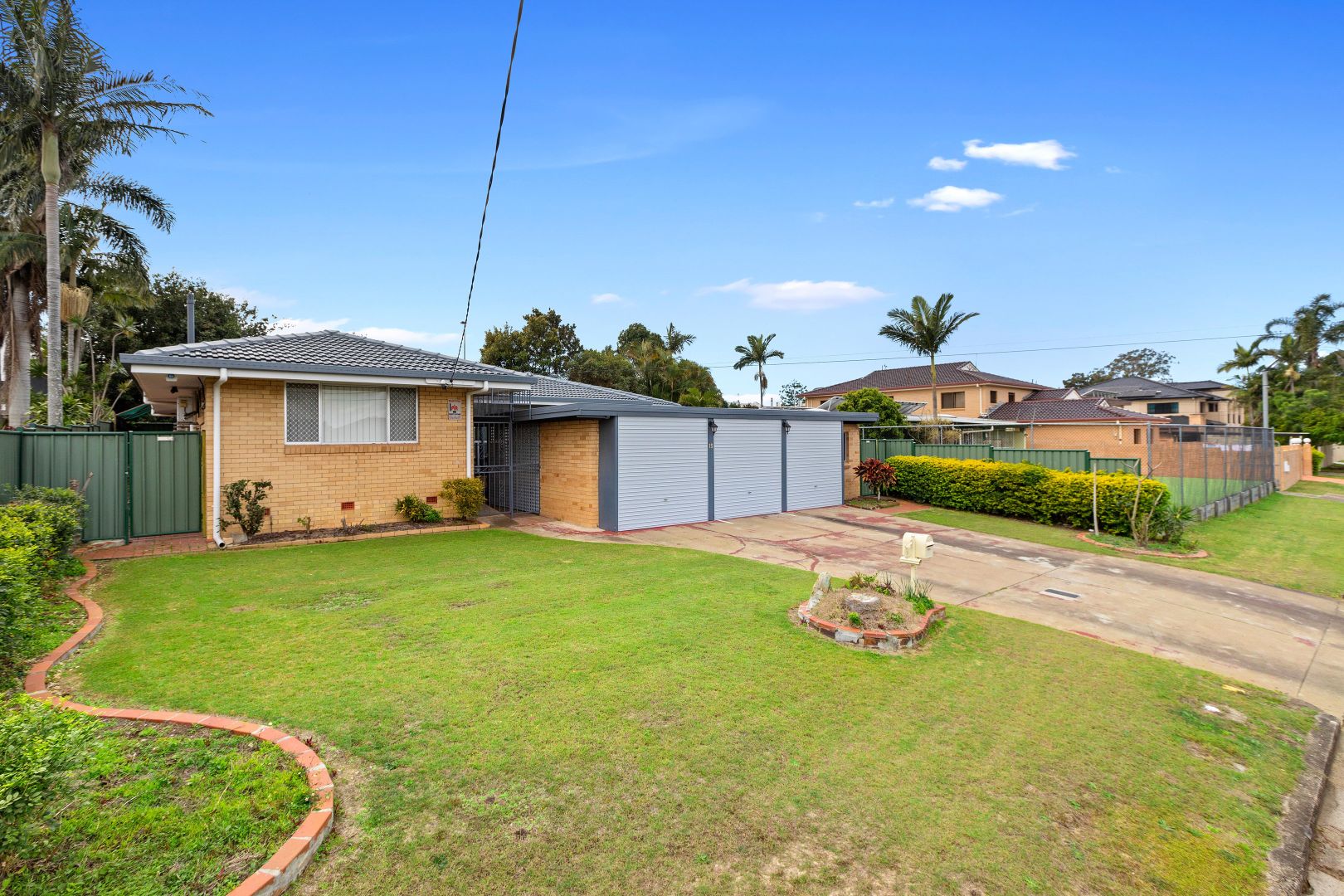 15 Boonaree Street, Sunnybank | Property History & Address Research ...
