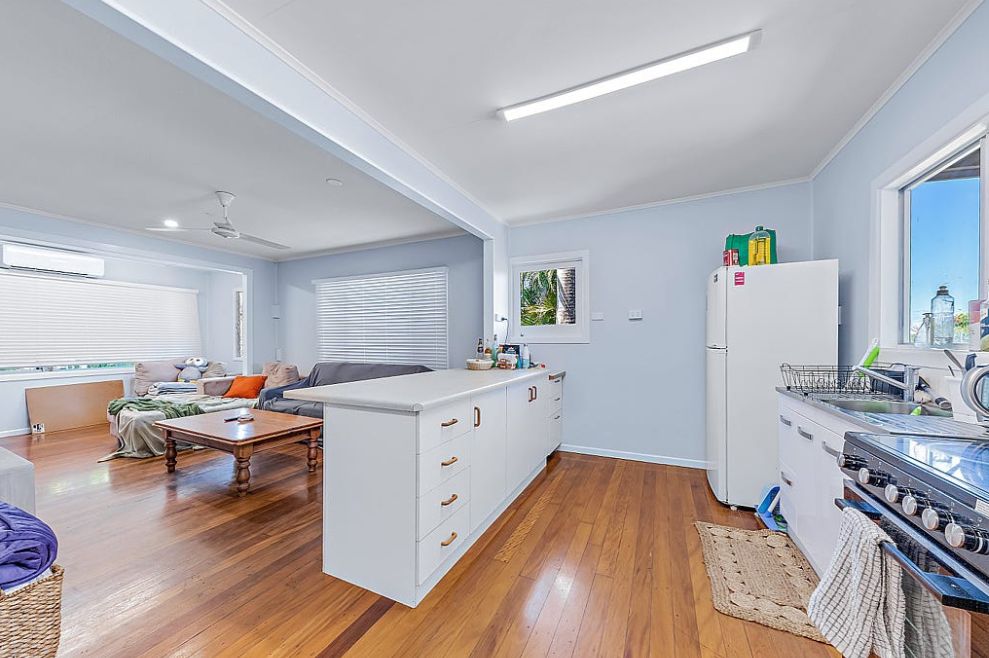 1/3 Lewis Street, Airlie Beach QLD 4802 - Apartment For Rent - $580 ...