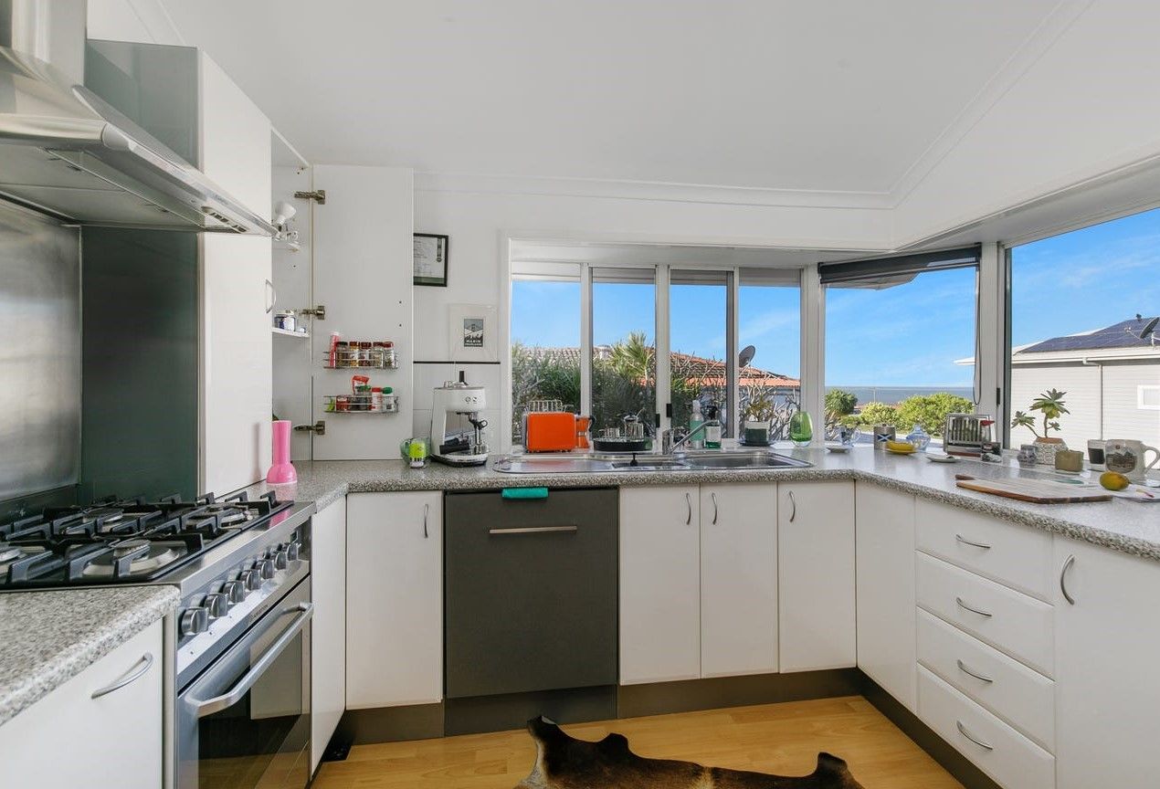 3/100 Mountjoy Terrace, Manly QLD 4179 - Apartment For Rent - $460 | Domain