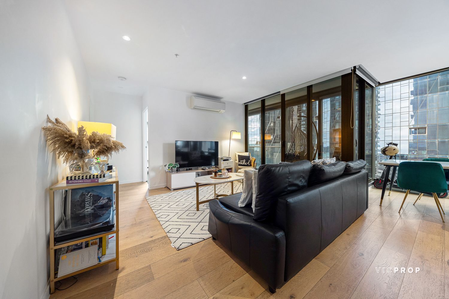 3007/33 Rose Lane, Melbourne VIC 3000 | Domain