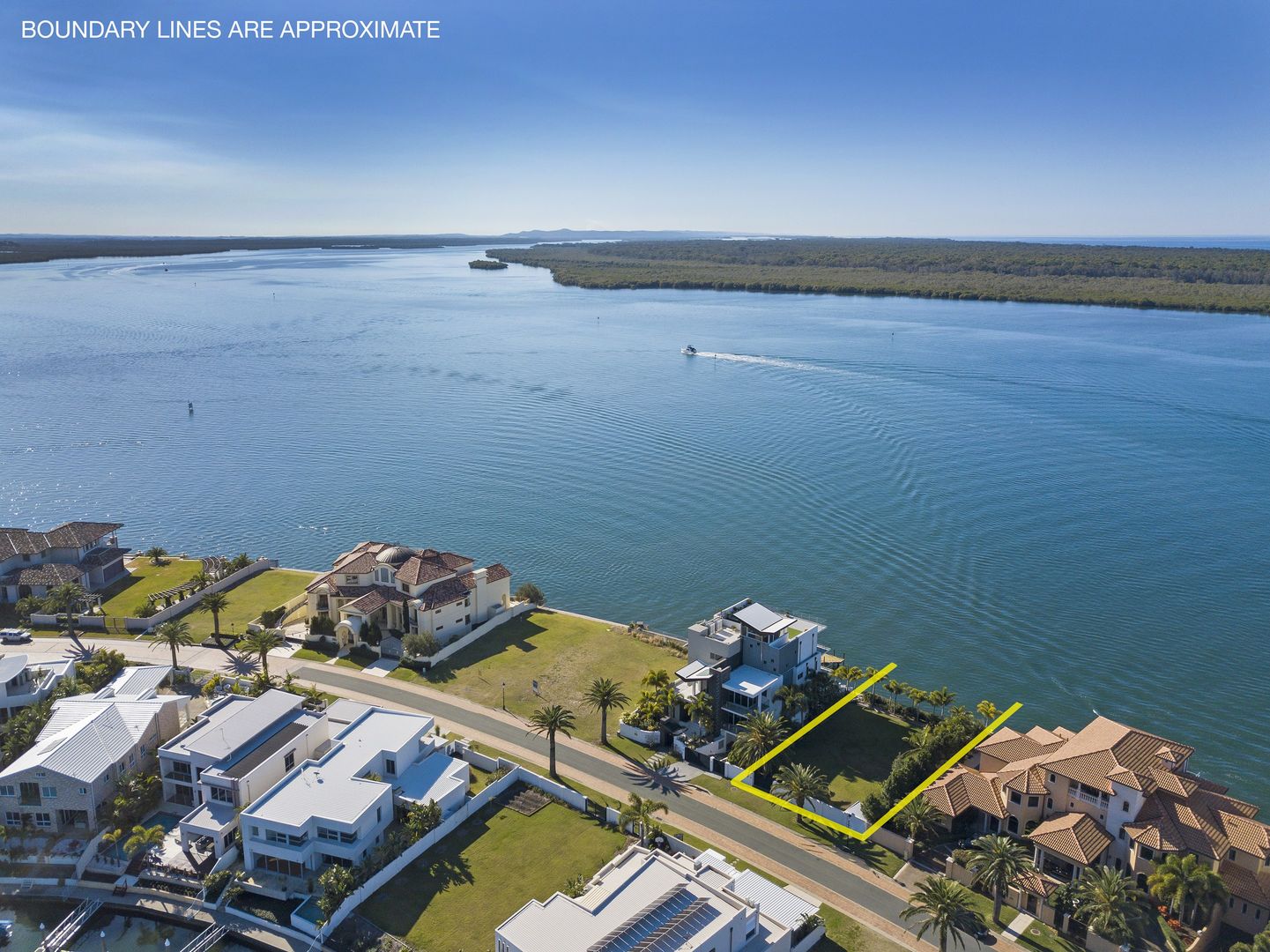 48 Knightsbridge Parade East, Paradise Point | Property History ...