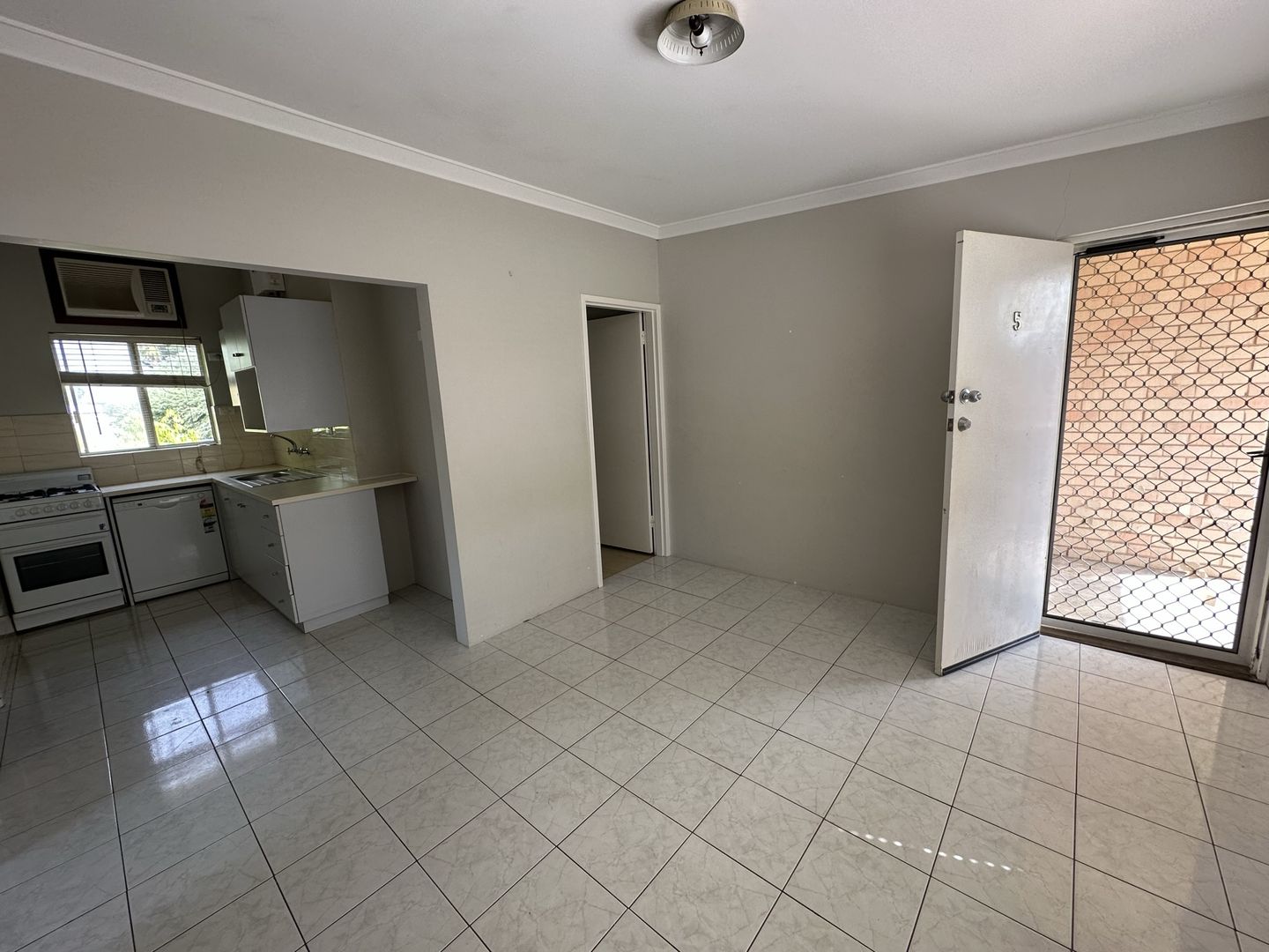 5/67 Newcastle Road, Northam WA 6401 - House For Rent - $260 | Domain
