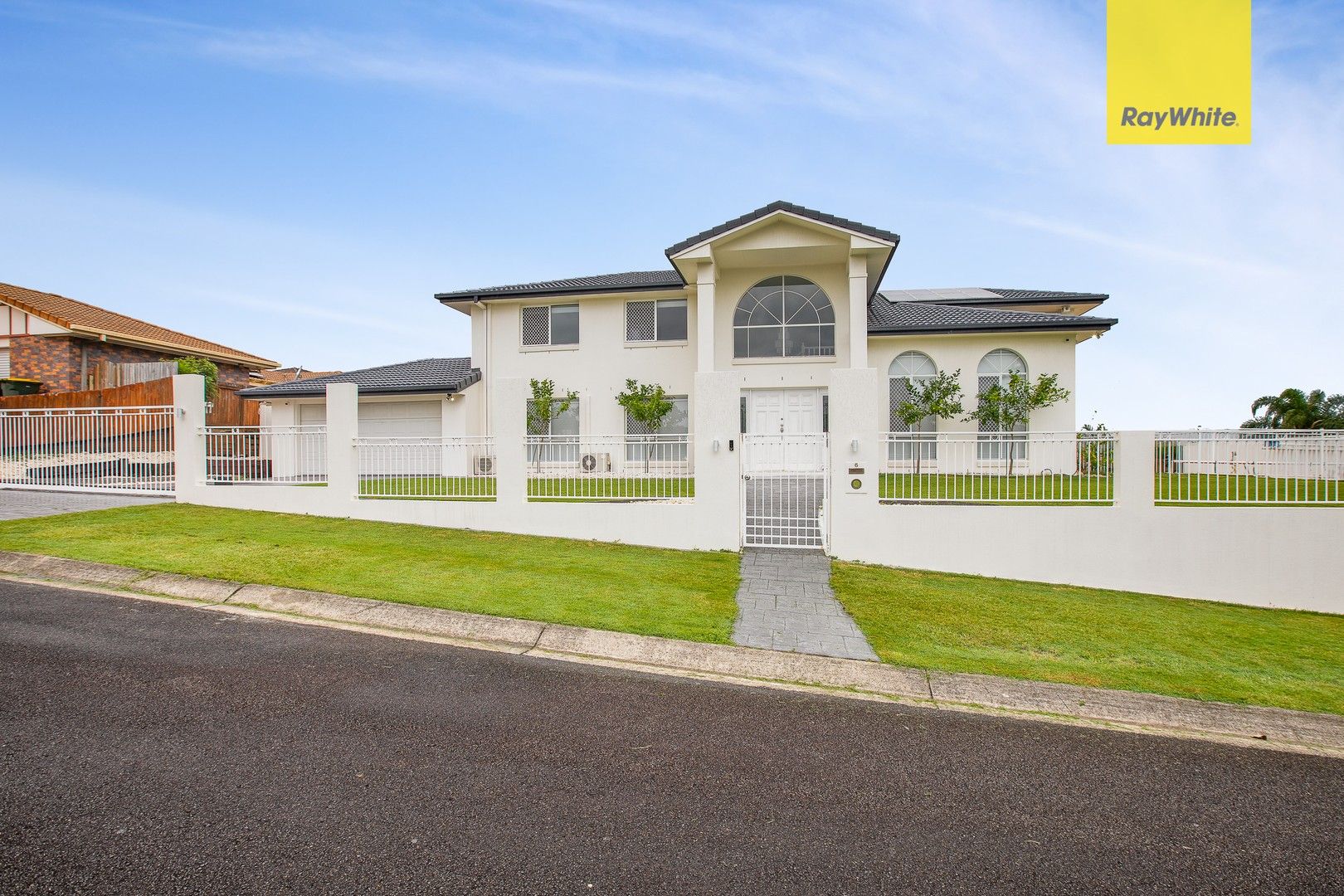 6 BUCKINGHAMIA PLACE, Stretton QLD 4116 - House For Rent - $1,200 | Domain