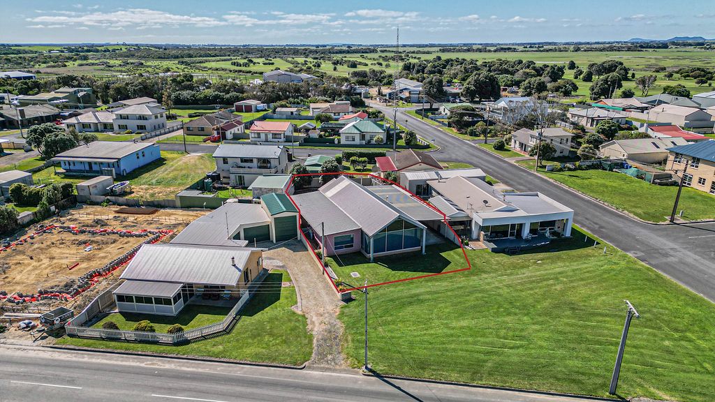 91 Sea Parade, Port Macdonnell SA 5291 | Domain