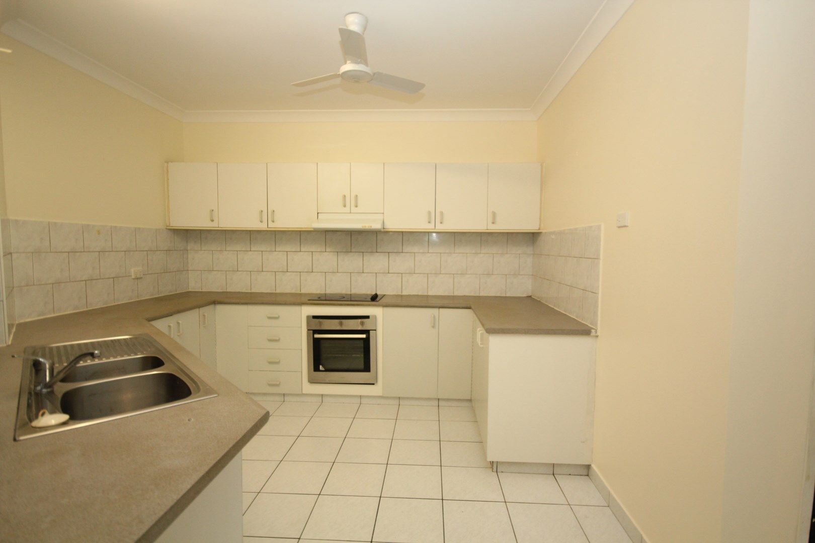 10/26 Forrest Parade, Bakewell NT 0832 - House For Rent | Domain