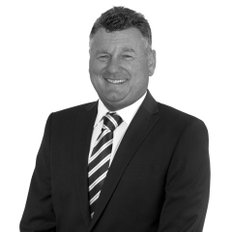 Terry Webster | @realty | Real Estate Agent in Australia, Surfers ...