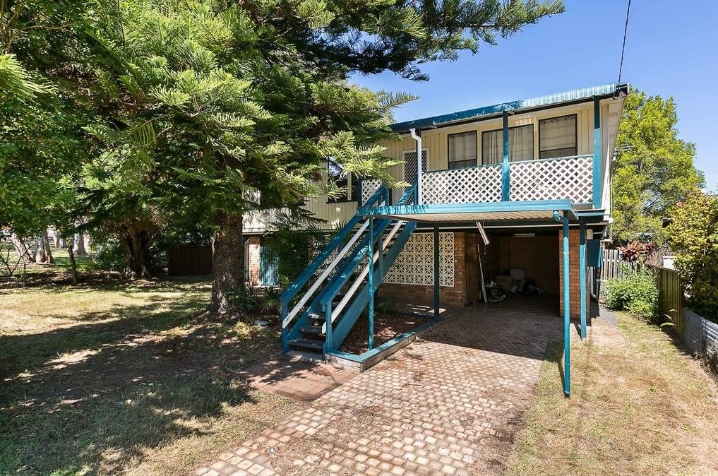 9 Waverly Road, Mannering Park NSW 2259 - House For Rent | Domain