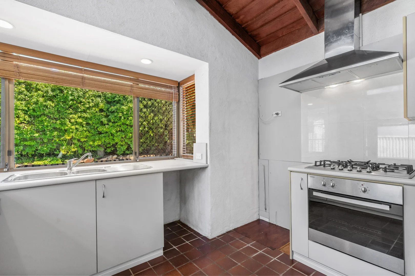 9 Marsh Avenue, Manning WA 6152 | Domain