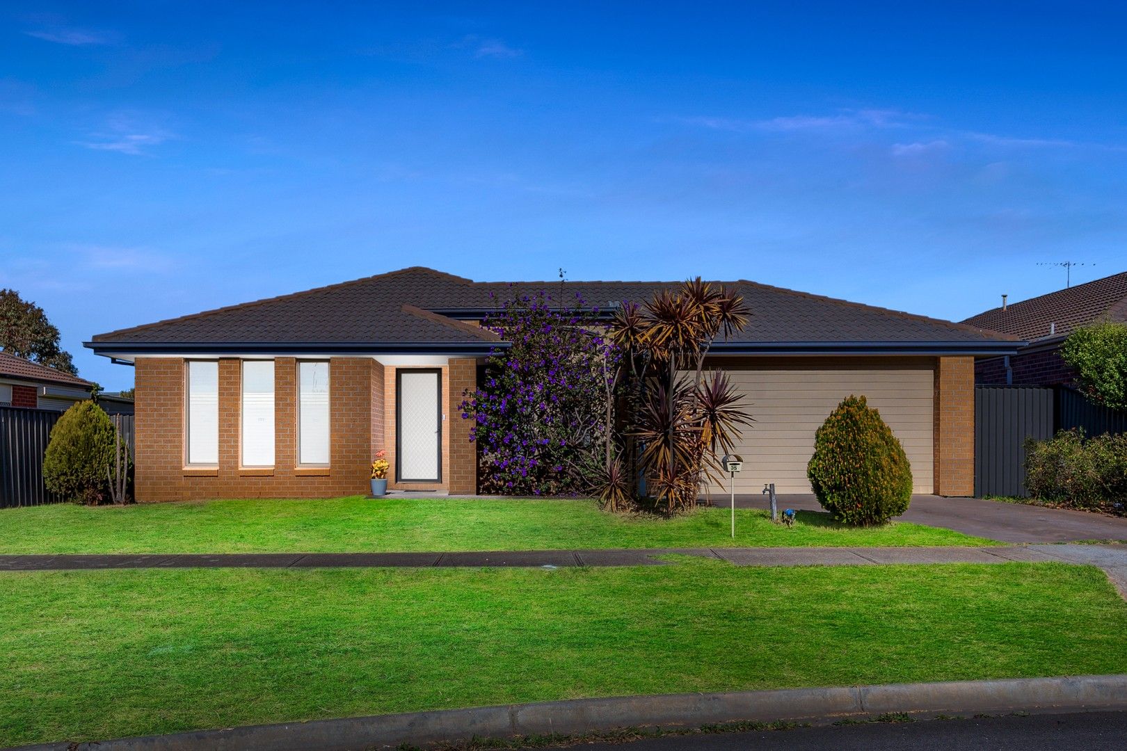 35 Lincoln Drive, Derrimut VIC 3026 | Domain