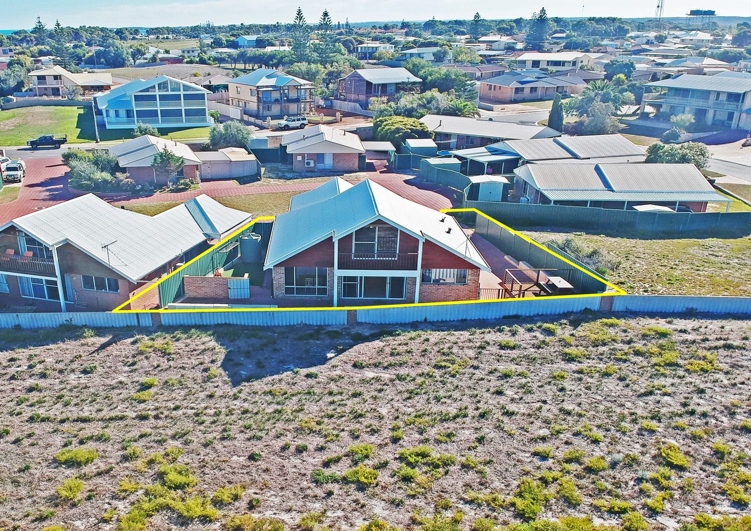 13/2 Huelva Place, Cervantes WA 6511 | Domain