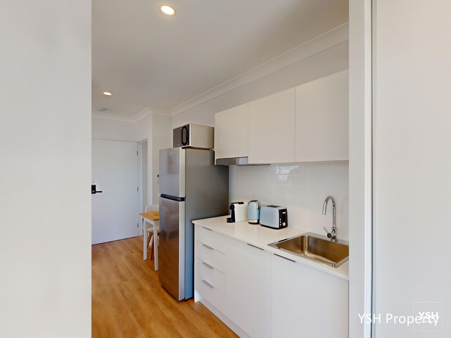 3/62 Besham Pde, Wynnum QLD 4178 - House For Rent | Domain