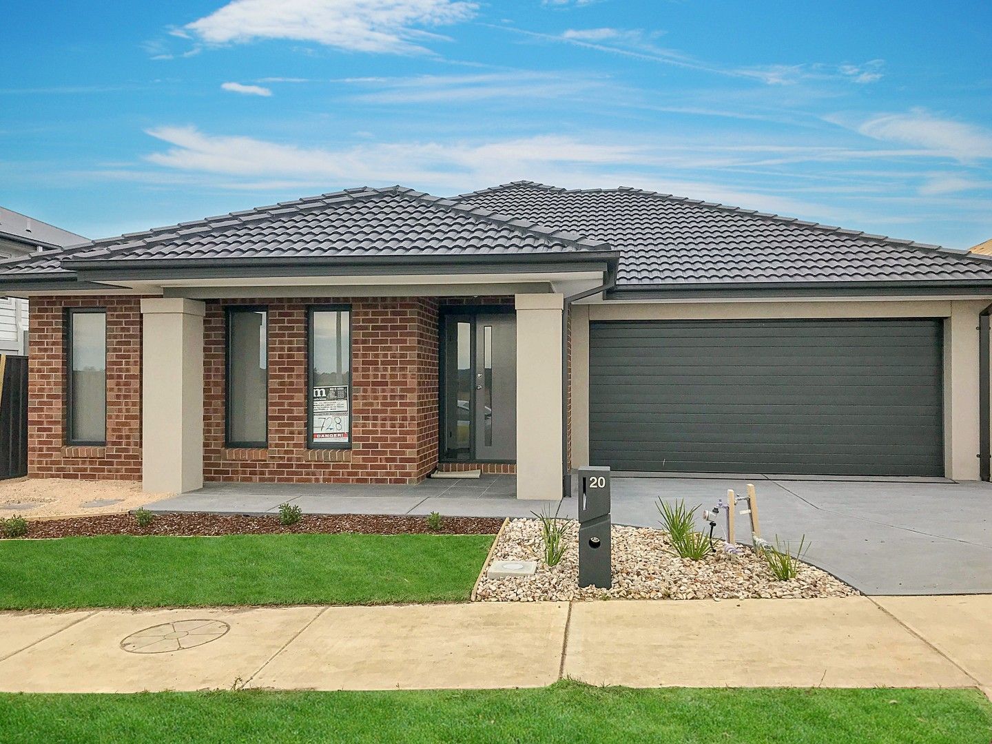 20 Masquerade Road, Berwick VIC 3806 - House For Rent - $550 | Domain