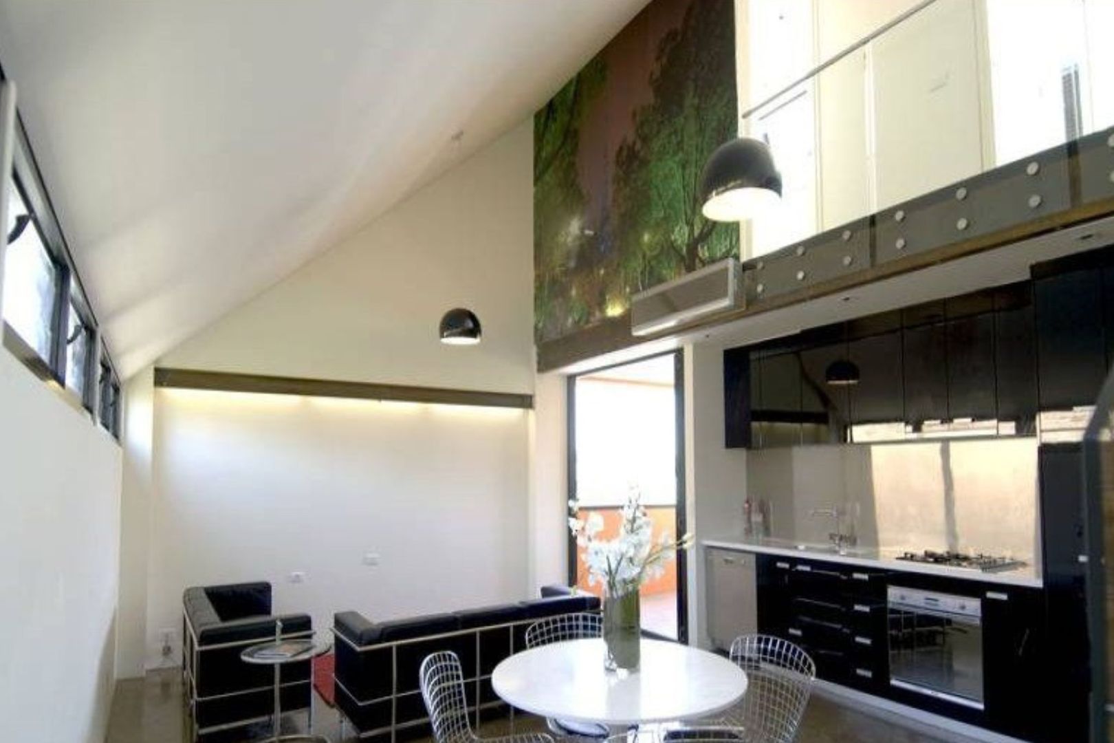 1/84a Munster Terrace, North Melbourne VIC 3051 - Townhouse For Rent | Domain