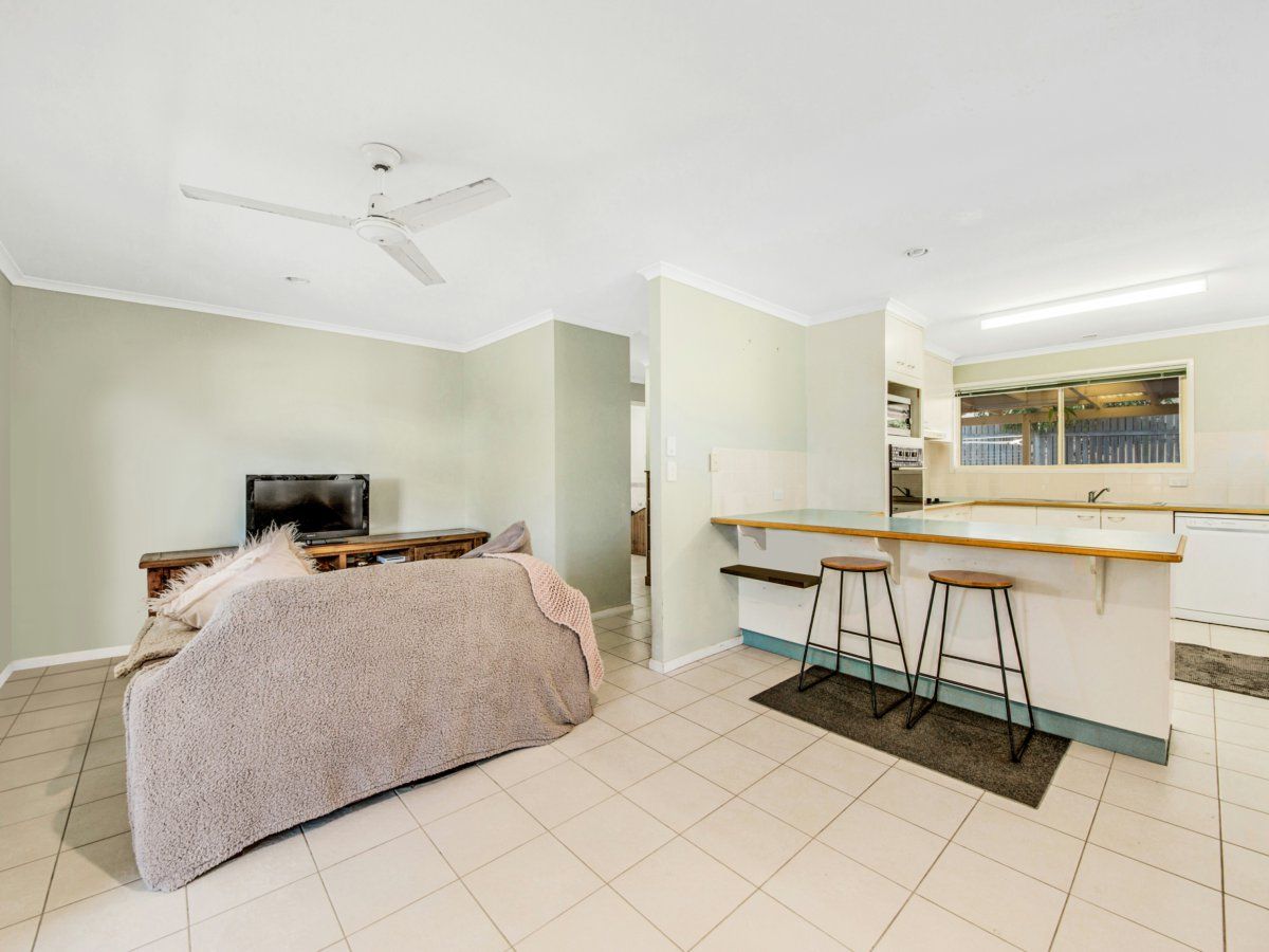 39 Keppel Avenue, Clinton QLD 4680 - House For Rent | Domain