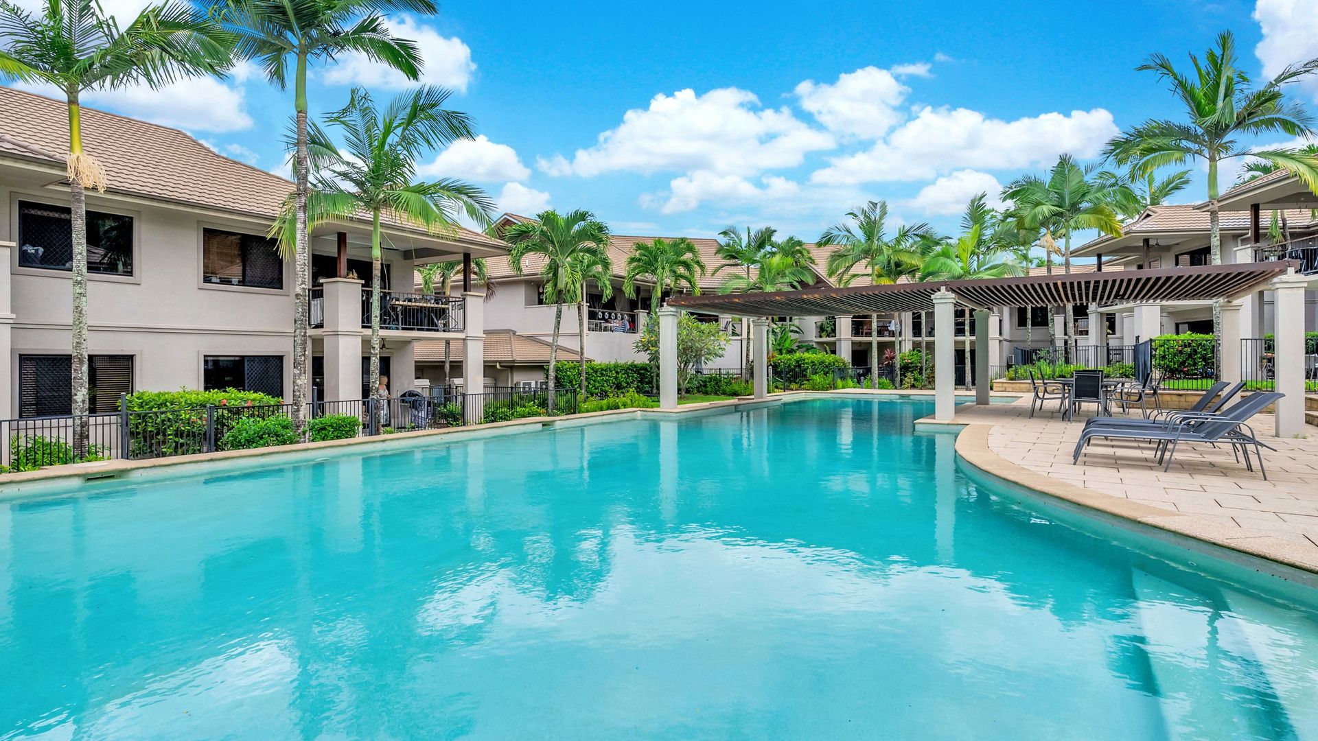 Mooroobool QLD 4870 - 3 beds apartment for Rent, $265 NIGHTLY, 6 GUESTS ...