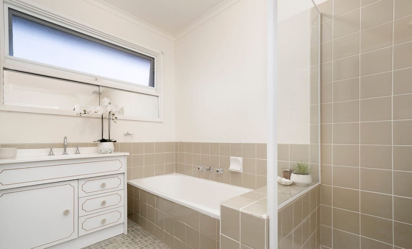 9 Victoria Street, Bulleen VIC 3105 - House For Rent - $720 | Domain