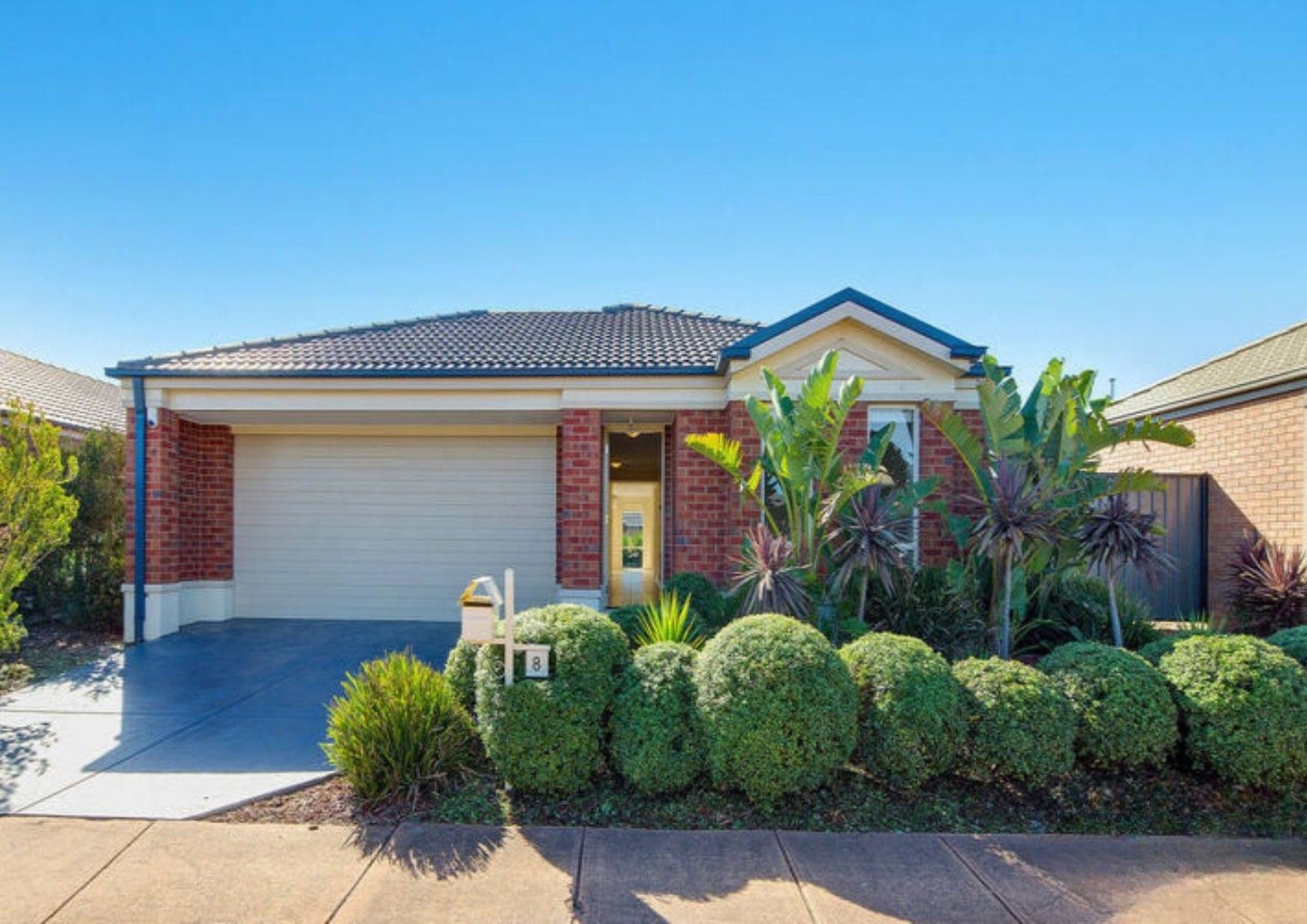 8 Dexter Grove, Point Cook VIC 3030 - House For Rent | Domain