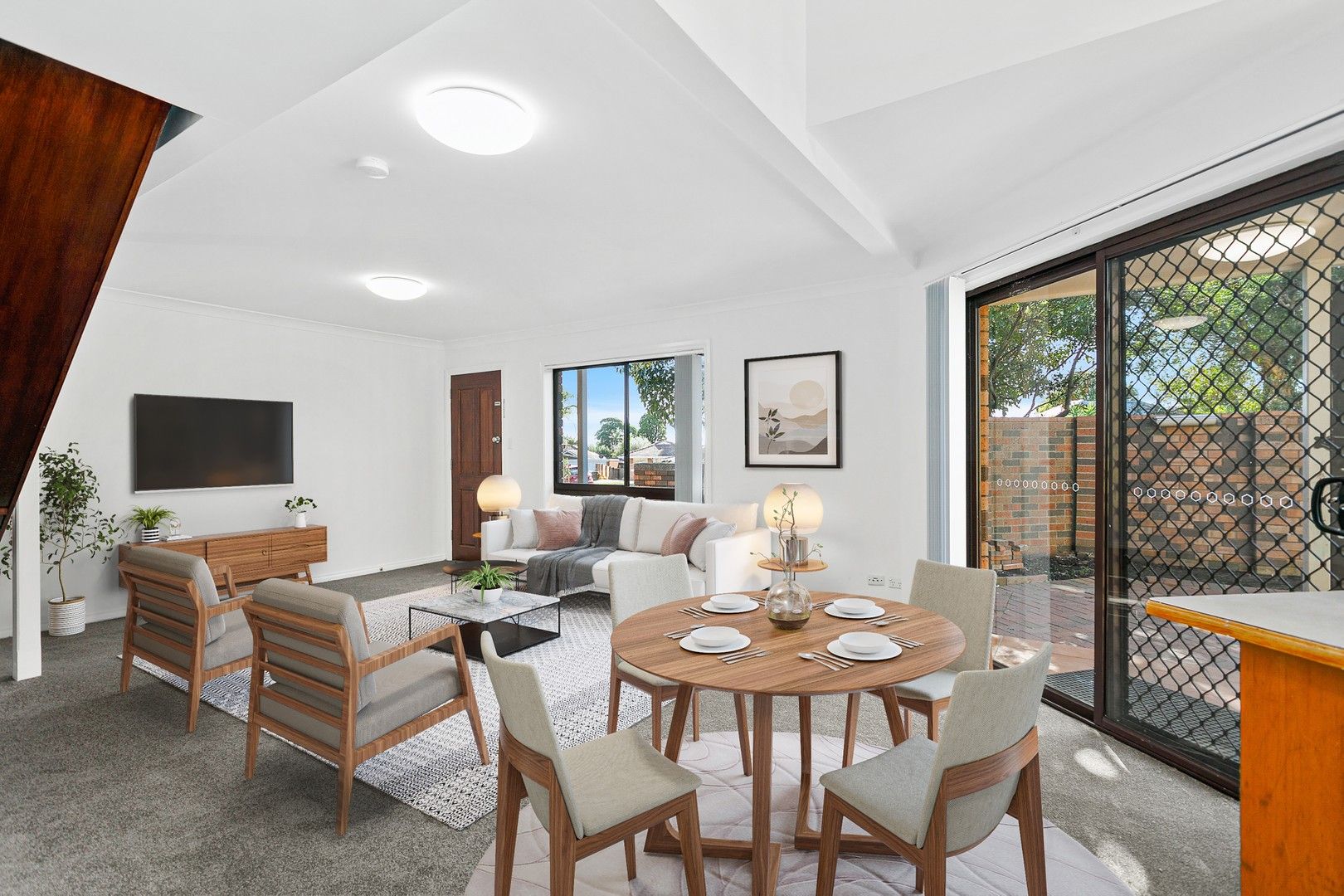 1/297 Port Hacking Road, Miranda NSW 2228 - Townhouse For Rent | Domain