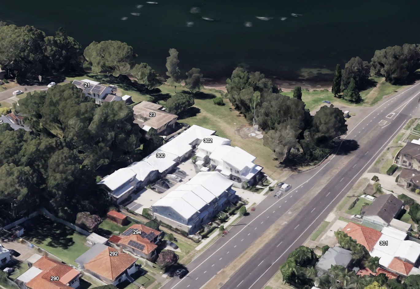 10/300 Main Road, Fennell Bay NSW 2283 - Townhouse For Rent - $600 | Domain