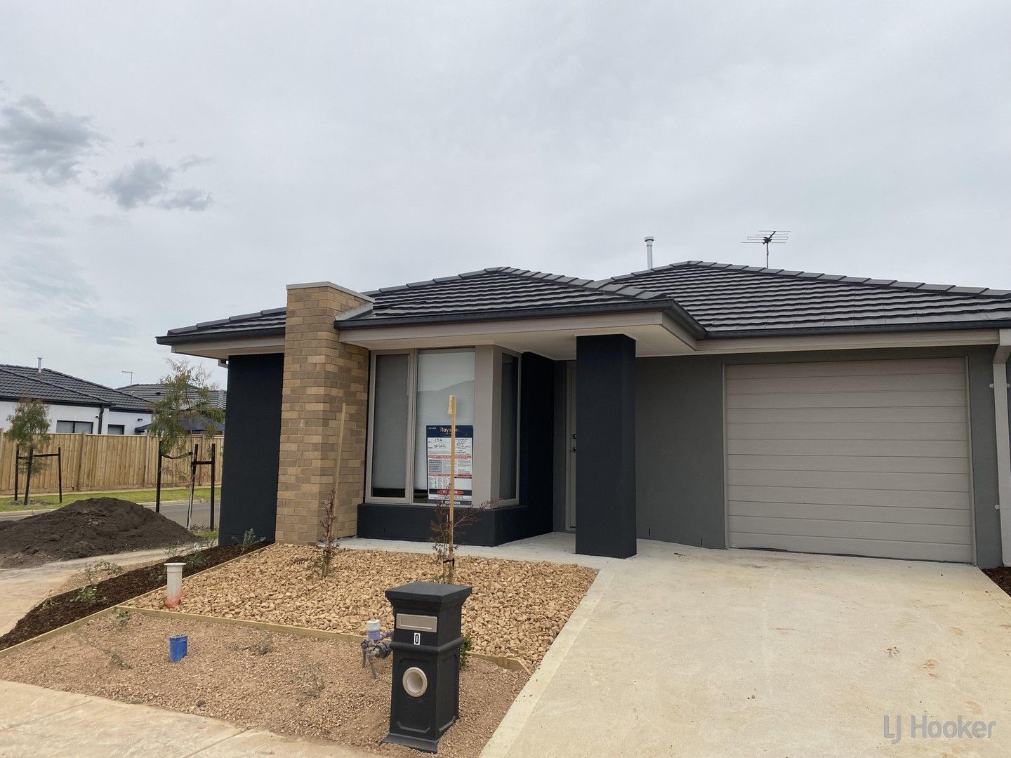 10 Naggar Street, Thornhill Park VIC 3335 - House For Rent | Domain